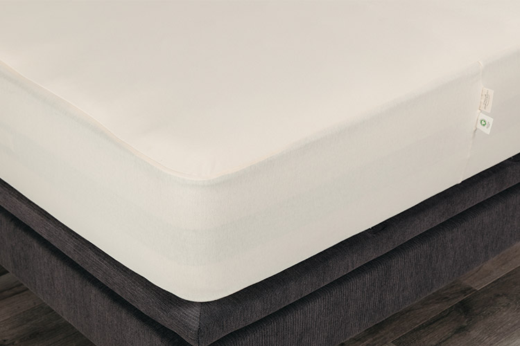 Organic Mattress Protector - Airpedic